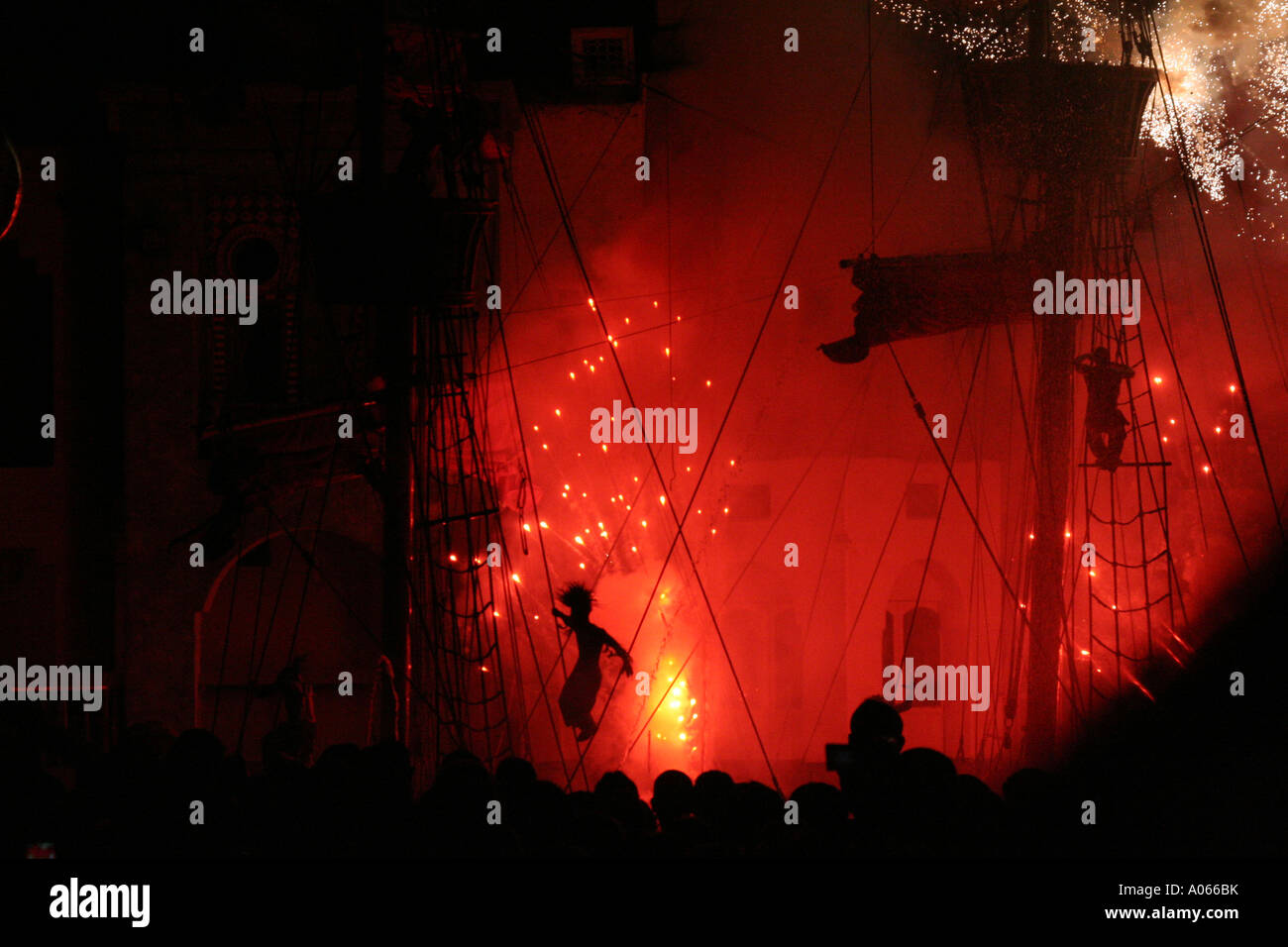 Pirate Battle, Treasure Island, Las Vegas, Nevada Stock Photo - Alamy