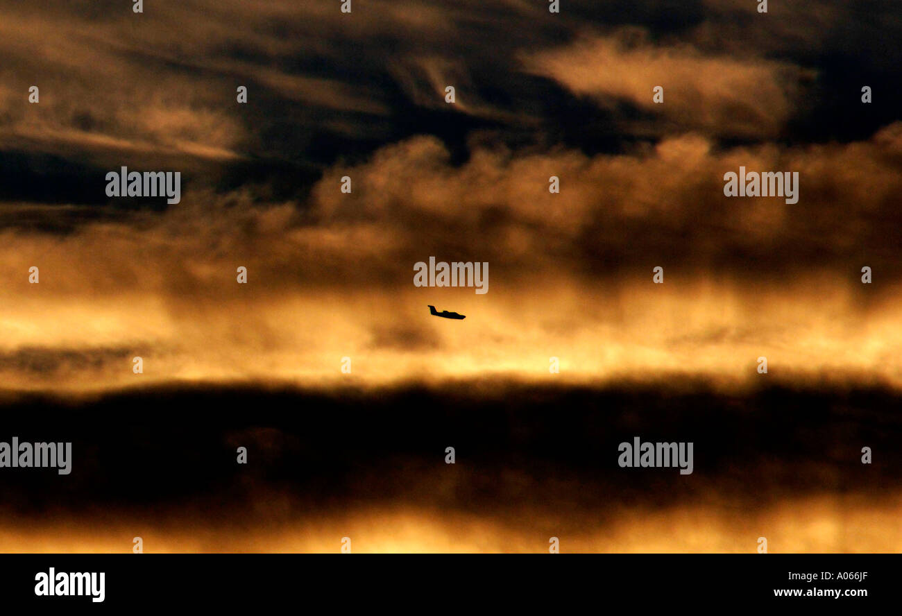 Small aircraft and dramatic hi-res stock photography and images - Alamy