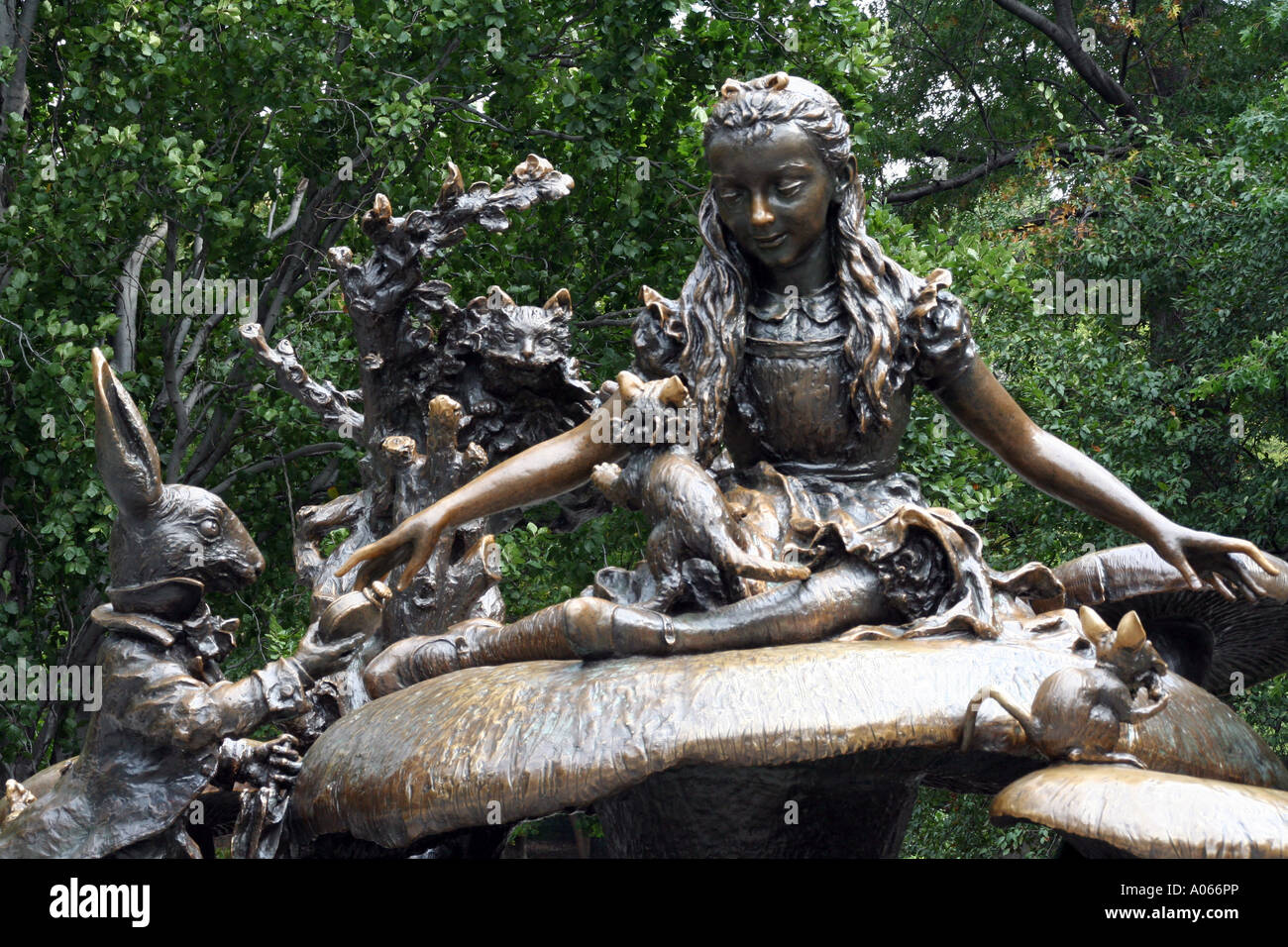 Central Park Statues Alice In Wonderland at Katharine Gillis blog