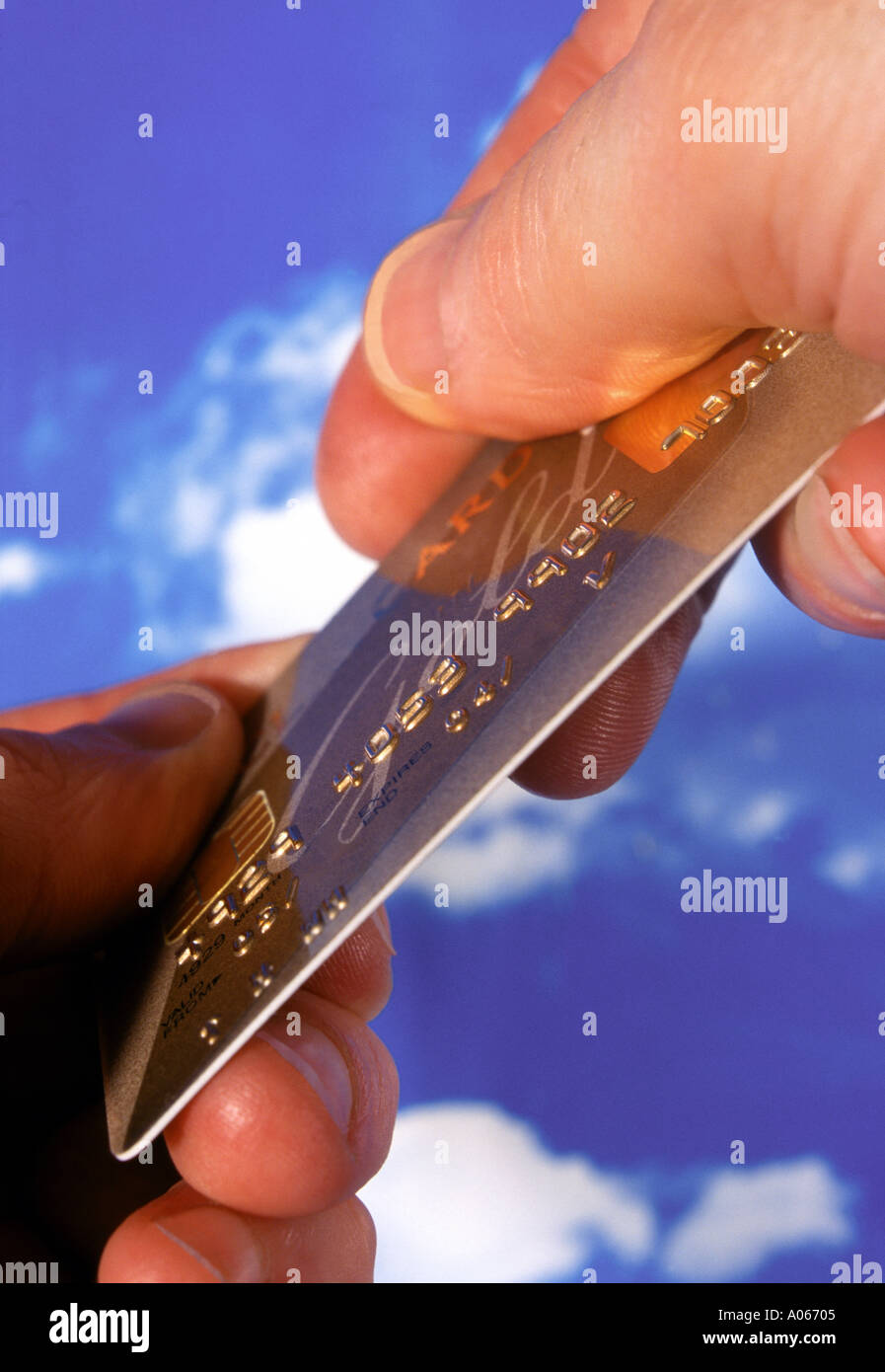 Hands exchanging credit card Stock Photo - Alamy