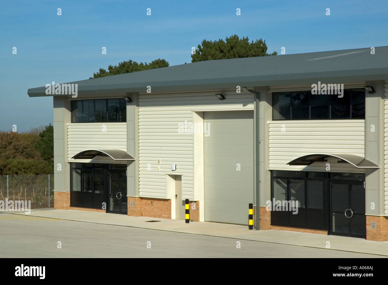 Unit Uk Warehouse High Resolution Stock Photography and Images - Alamy