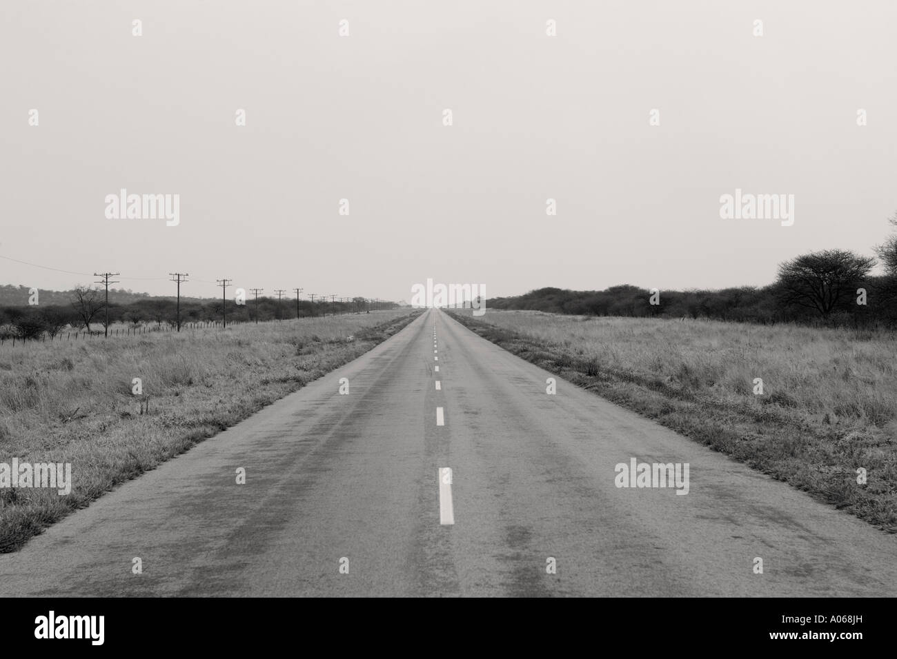 Open horizon road hi-res stock photography and images - Alamy