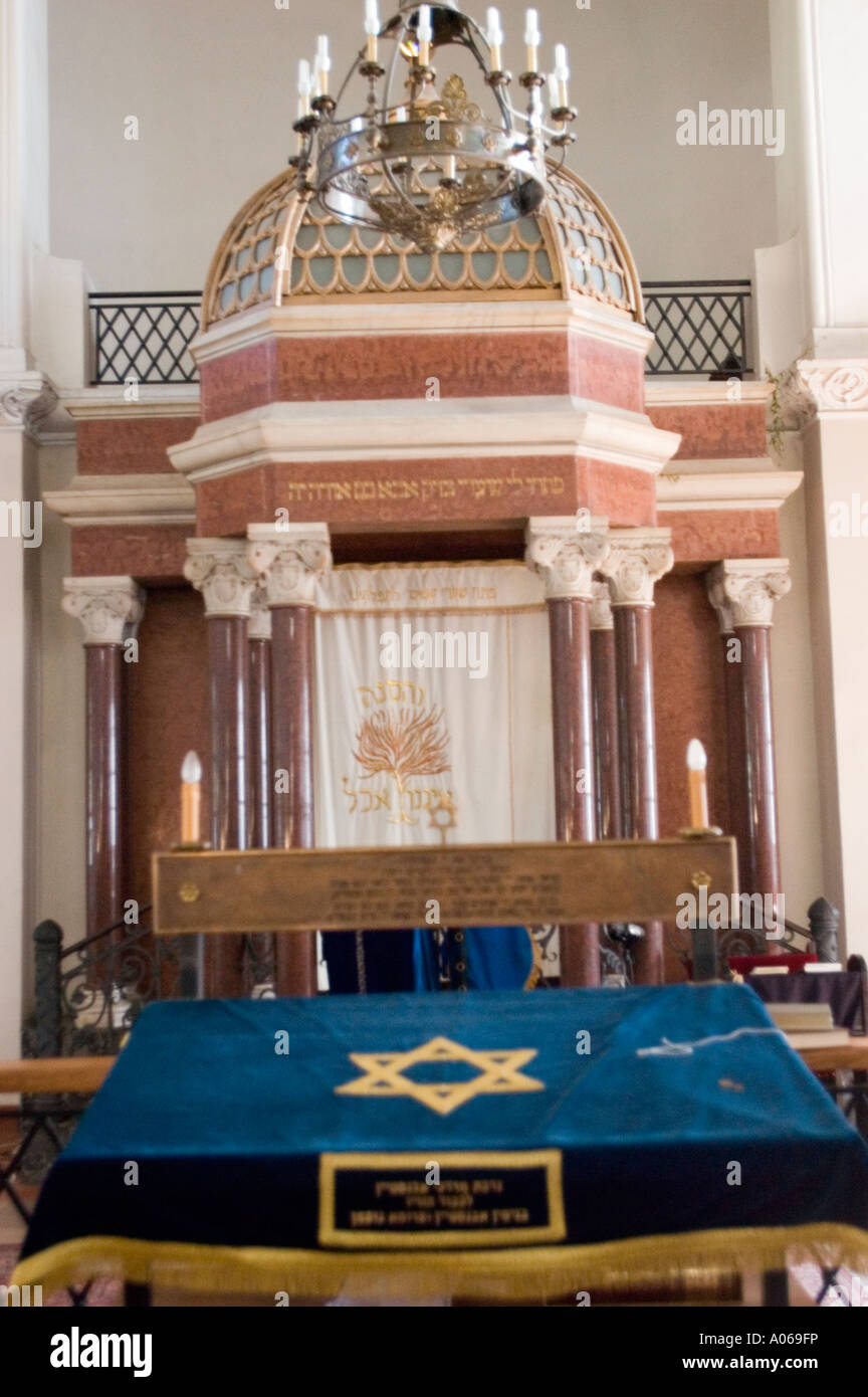 Star of david in blue hi-res stock photography and images - Alamy