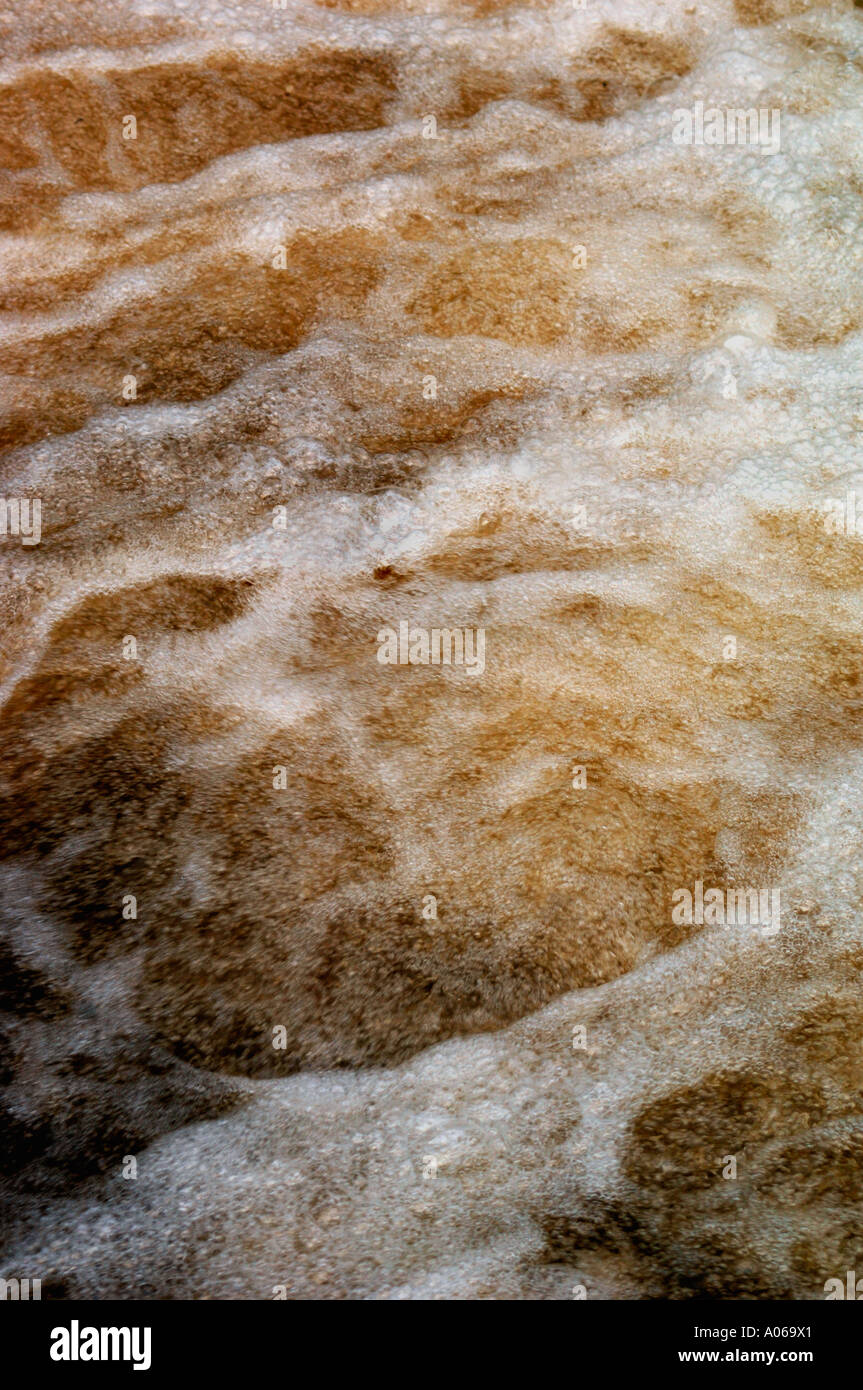 Bubbles river flowing in water hi-res stock photography and images - Alamy
