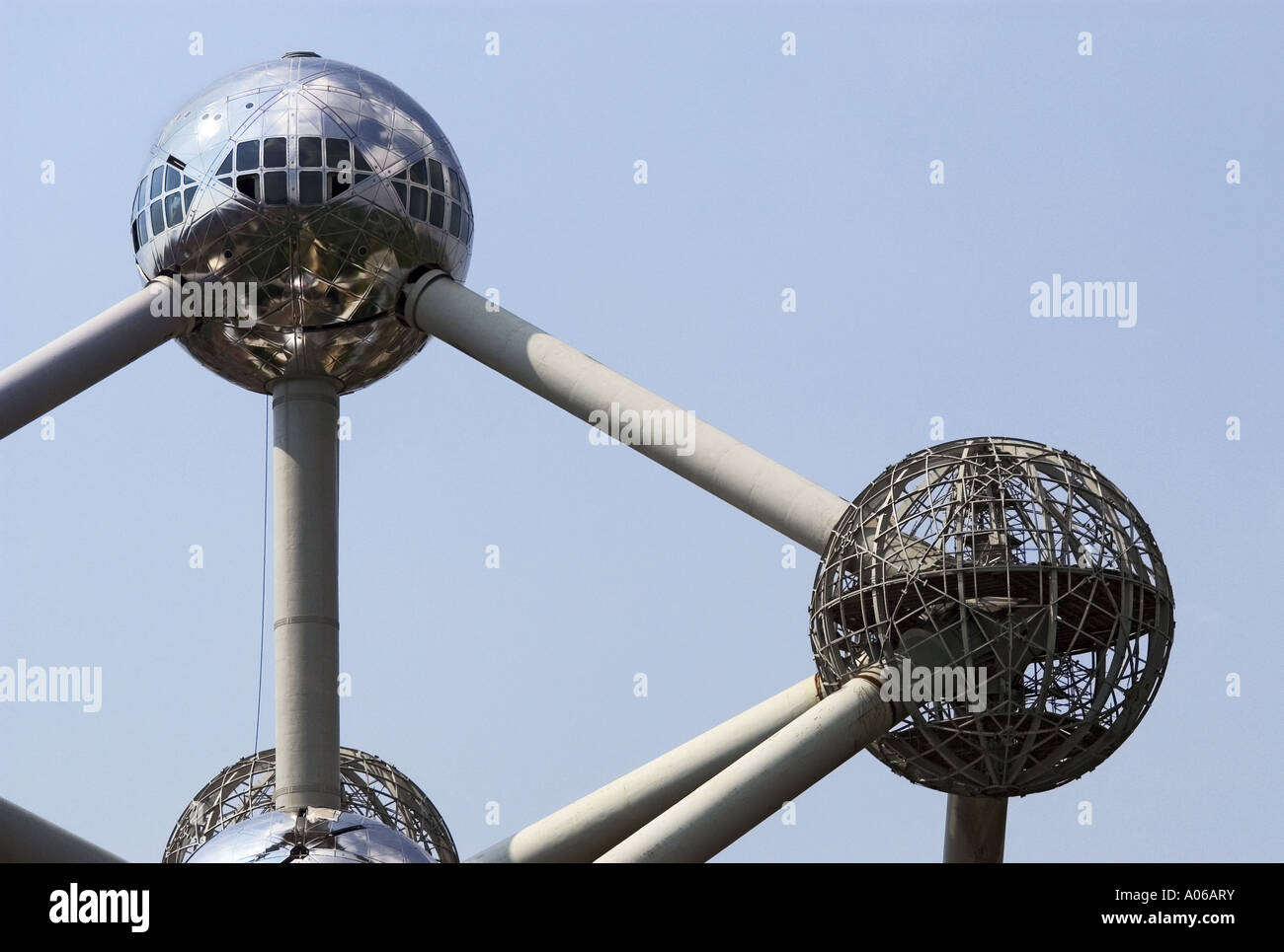 Aluminium atomic structure hi-res stock photography and images - Alamy