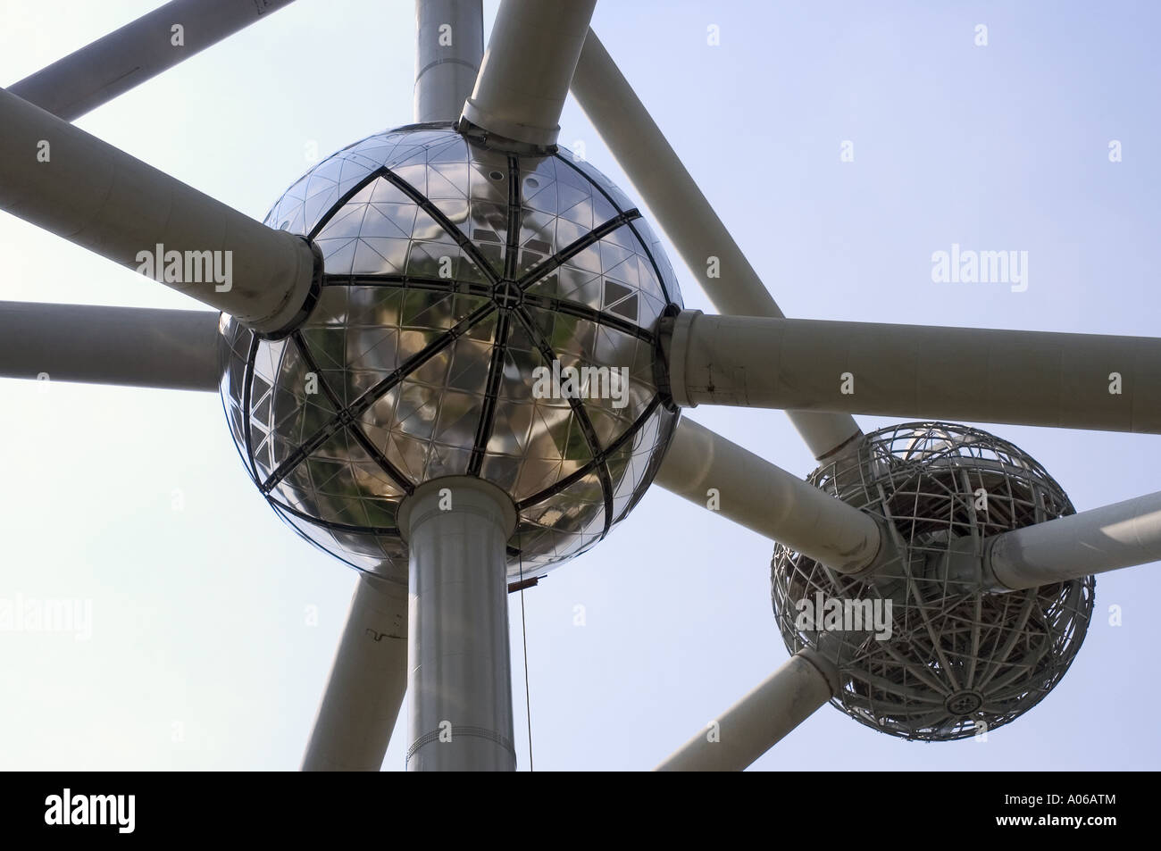 Aluminium atomic structure hi-res stock photography and images - Alamy