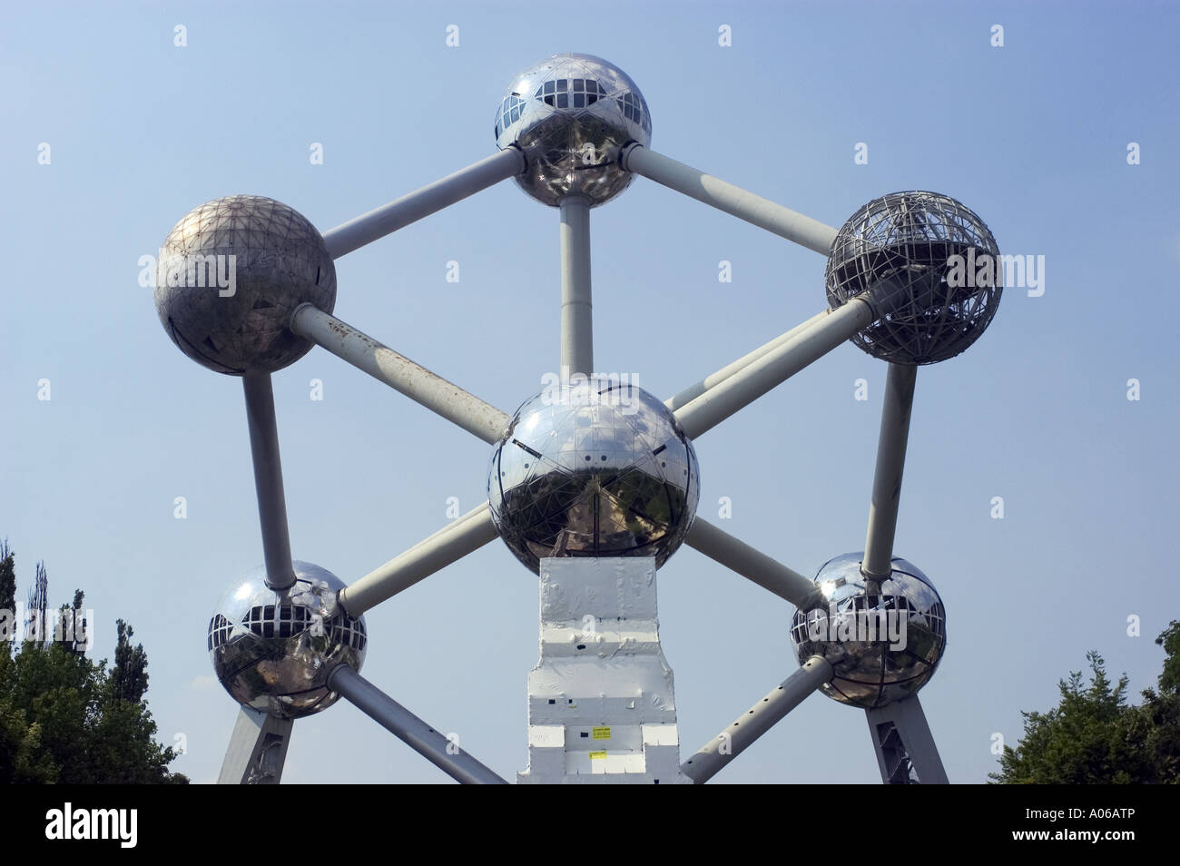 Atomium unique structure hi-res stock photography and images - Alamy