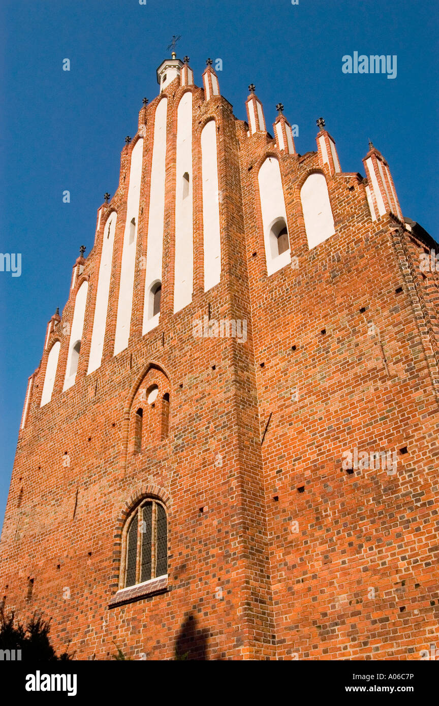 Gothic church of the Virgin Mary with blue sky background Ostrow Tumski ...