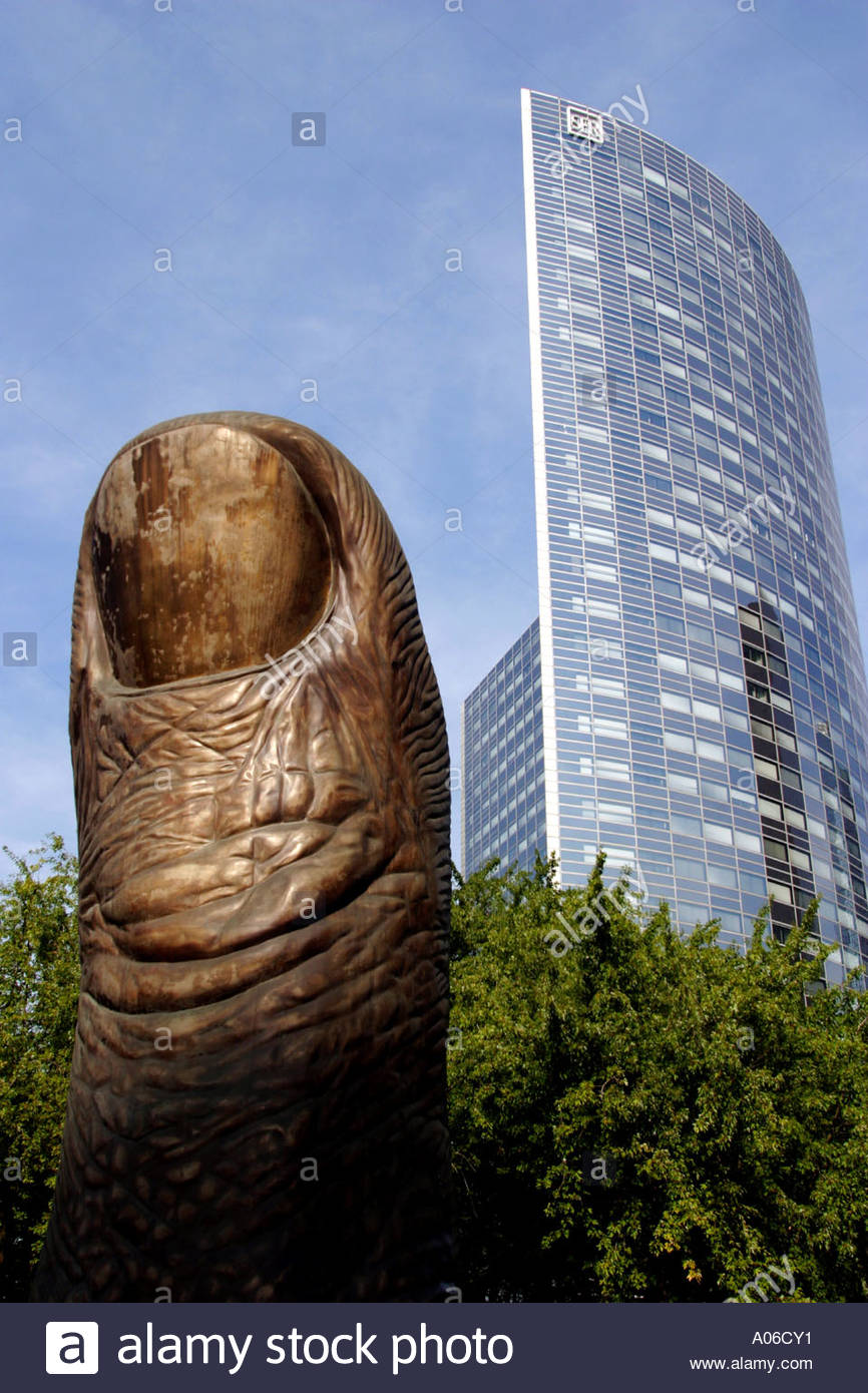 Thumb Sculpture France Stock Photos & Thumb Sculpture France Stock ...