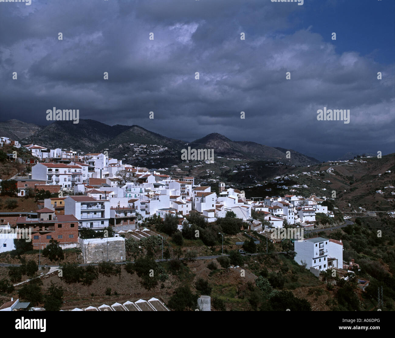 Corumbela hi-res stock photography and images - Alamy