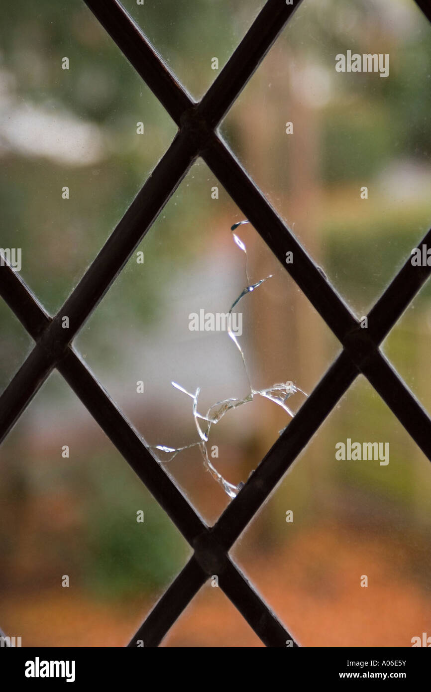 Pierced window hi-res stock photography and images - Alamy