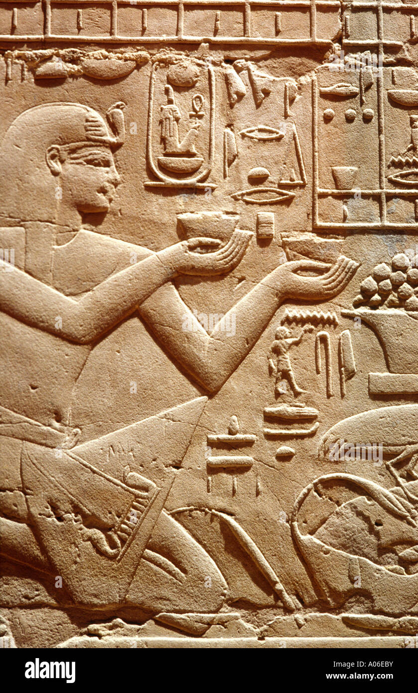 Egyptian Relief Sculpture Stock Photos & Egyptian Relief Sculpture ...