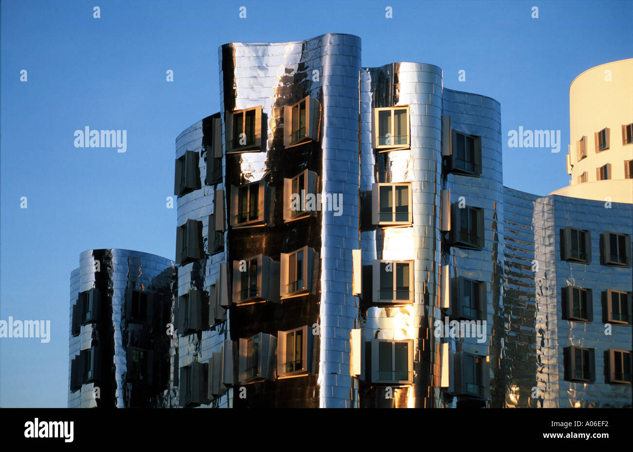 Frank Gehry Building Duesseldorf Germany Stock Photo - Alamy