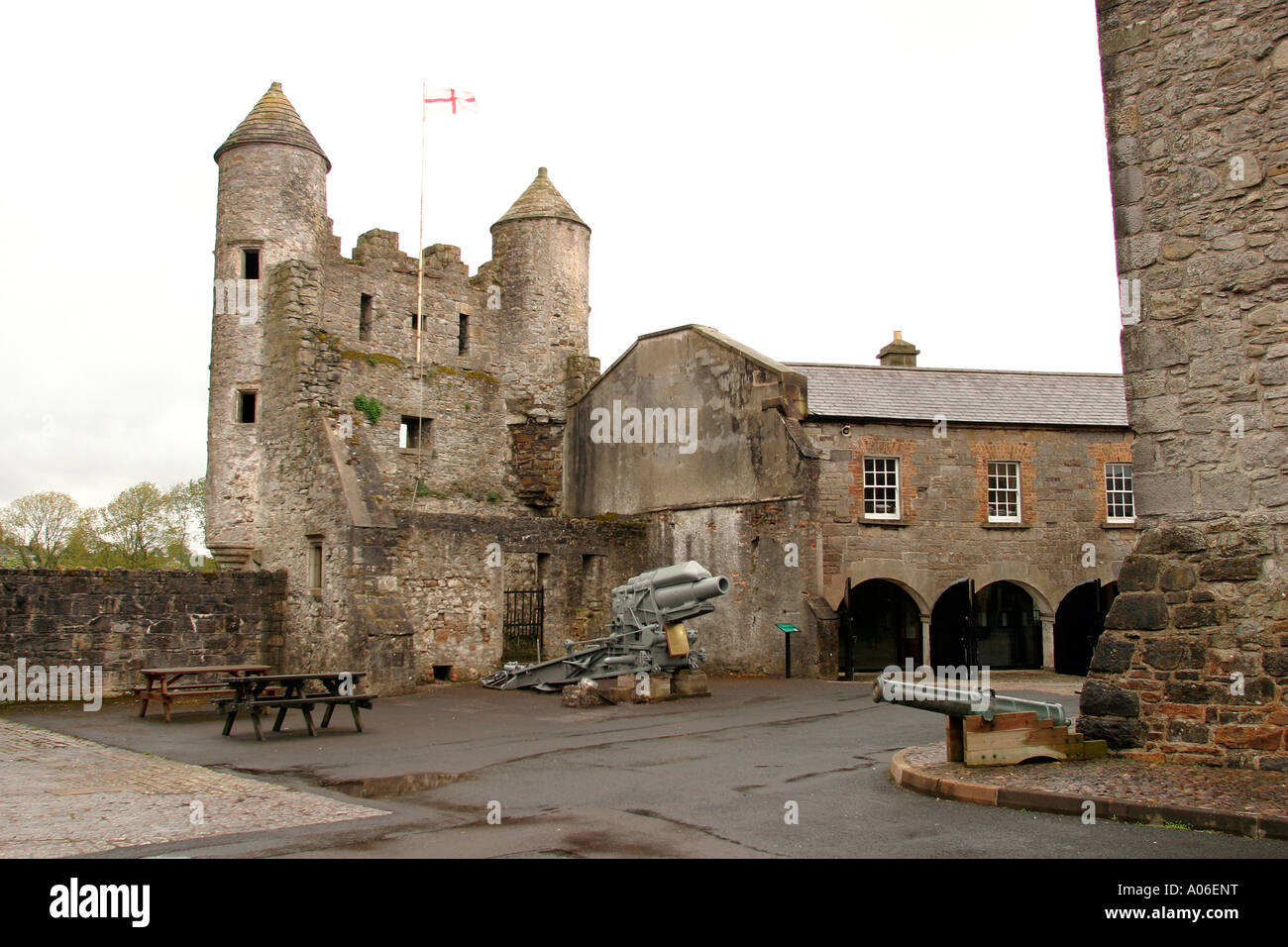 Visitor attraction county fermanagh hi-res stock photography and images ...