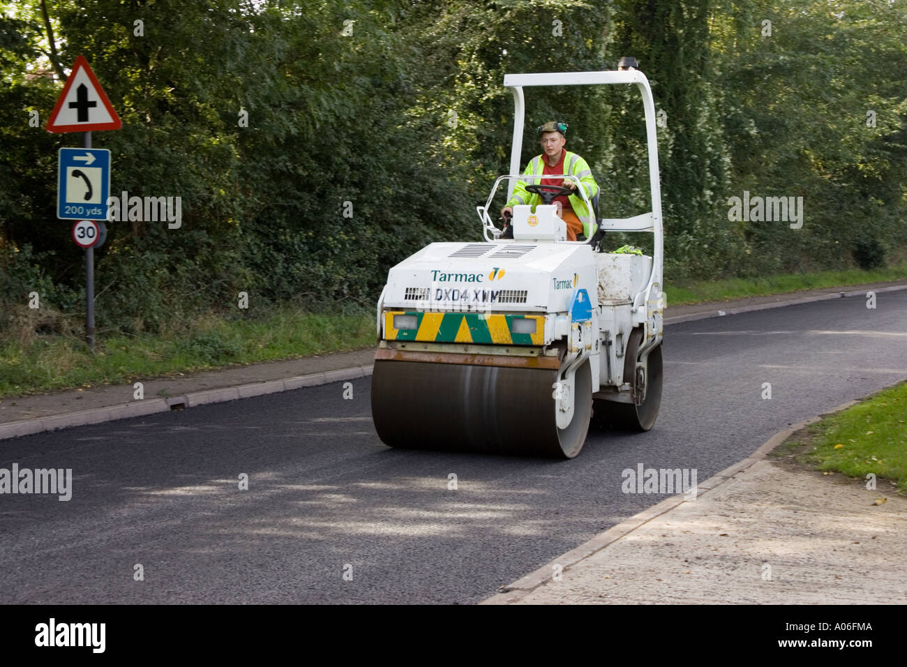 Tarmac Lorry High Resolution Stock Photography and Images - Alamy