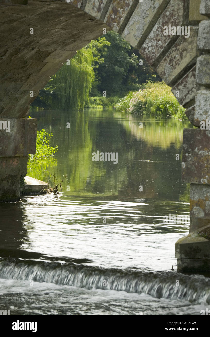 Wilton england hi-res stock photography and images - Alamy