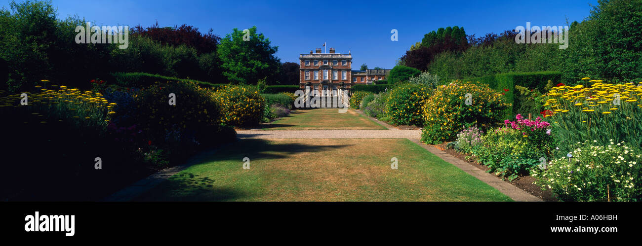 Newby hall gardens near ripon hi-res stock photography and images - Alamy