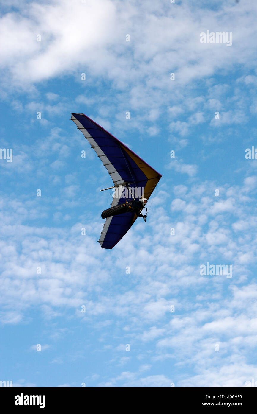 Hand gliding hi-res stock photography and images - Alamy