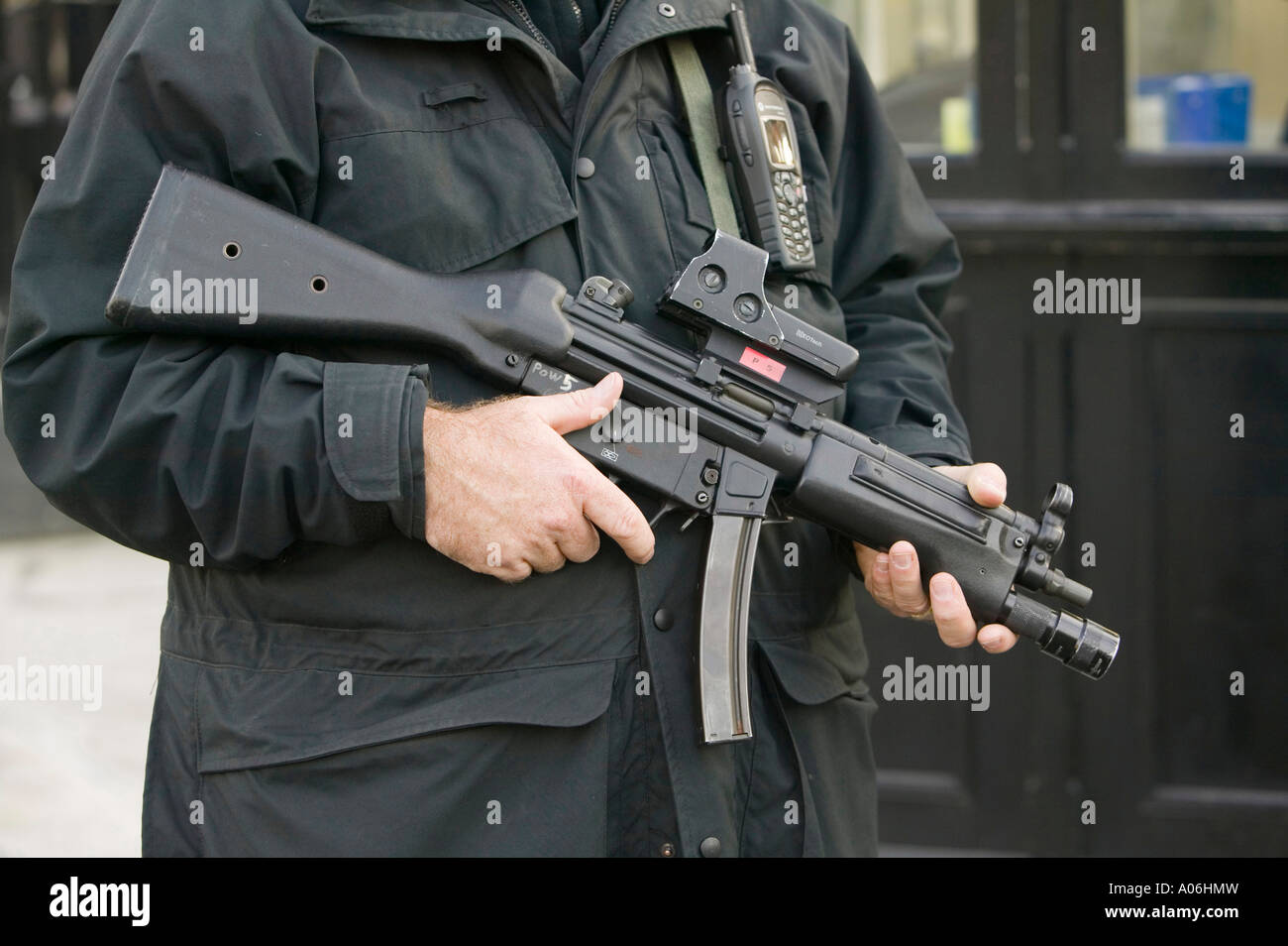 Armed police guard houses parliament hi-res stock photography and ...