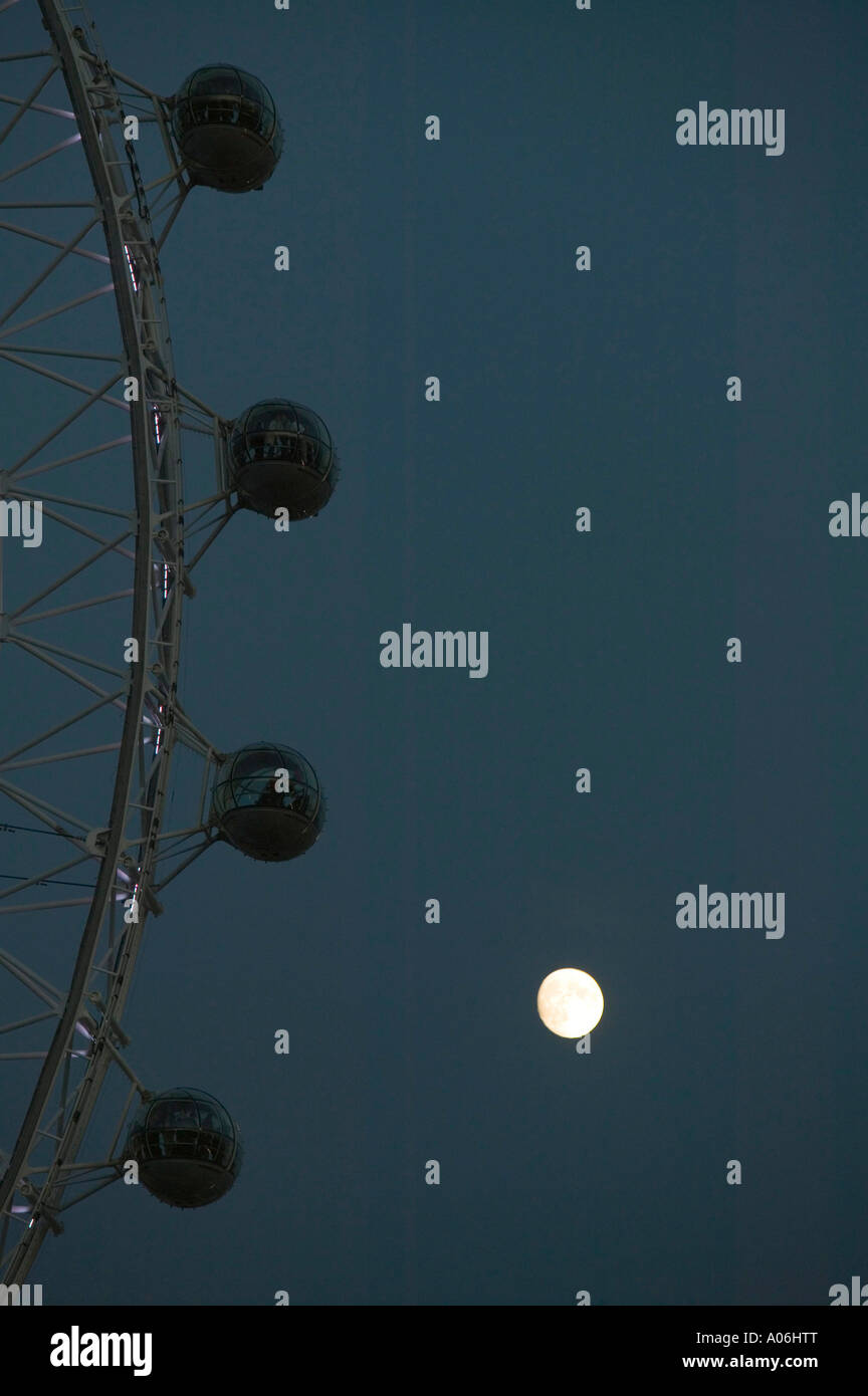 London eye full moon hi-res stock photography and images - Alamy