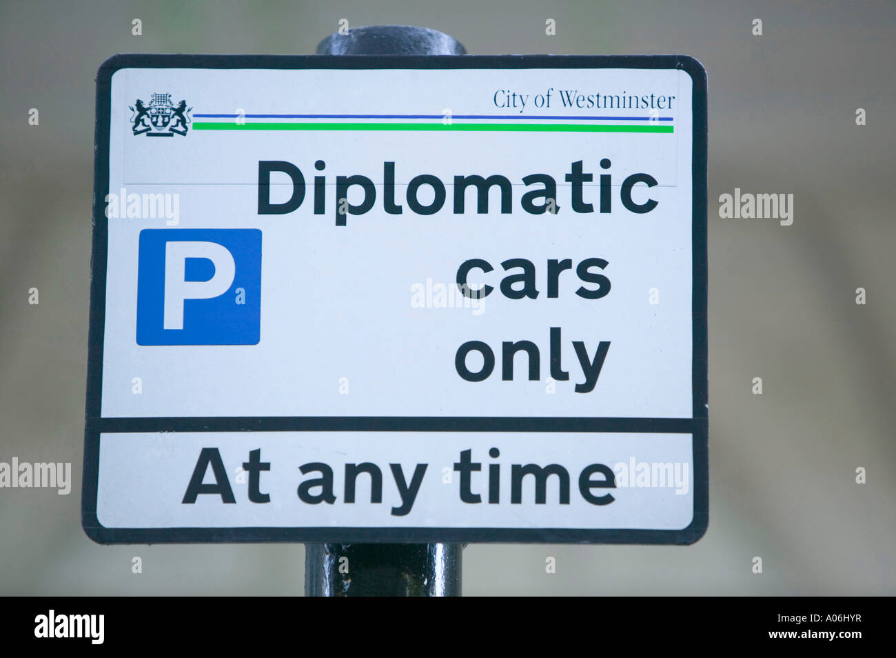 Parking diplomatic cars only sign hi-res stock photography and images ...