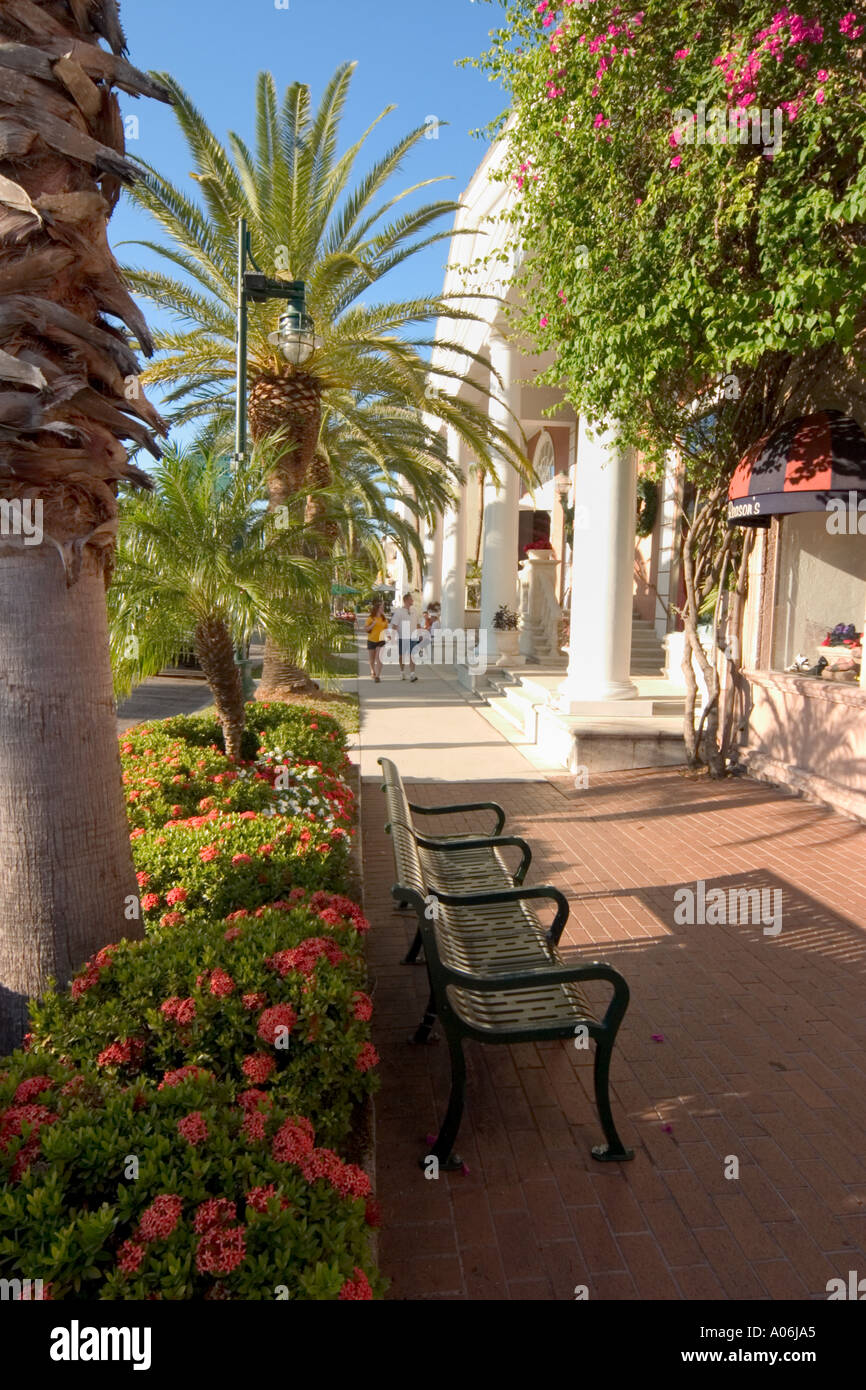 St Armands Circle, St. Armands Key, Sarasota Florida Stock Photo - Alamy