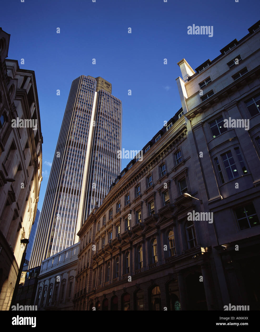 42 street hi-res stock photography and images - Alamy
