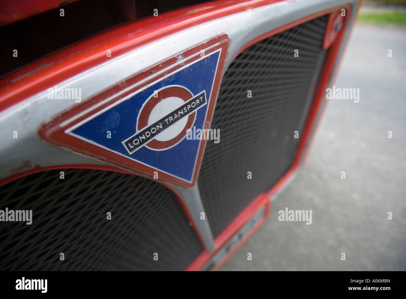 Front grill routemaster bus hi-res stock photography and images - Alamy