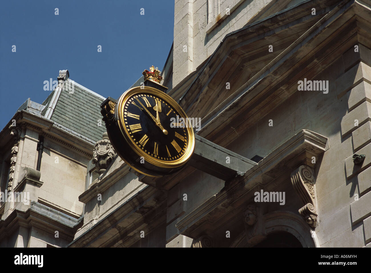 Clock outside Church of St Edmund the King and Martyr Lombard Street ...