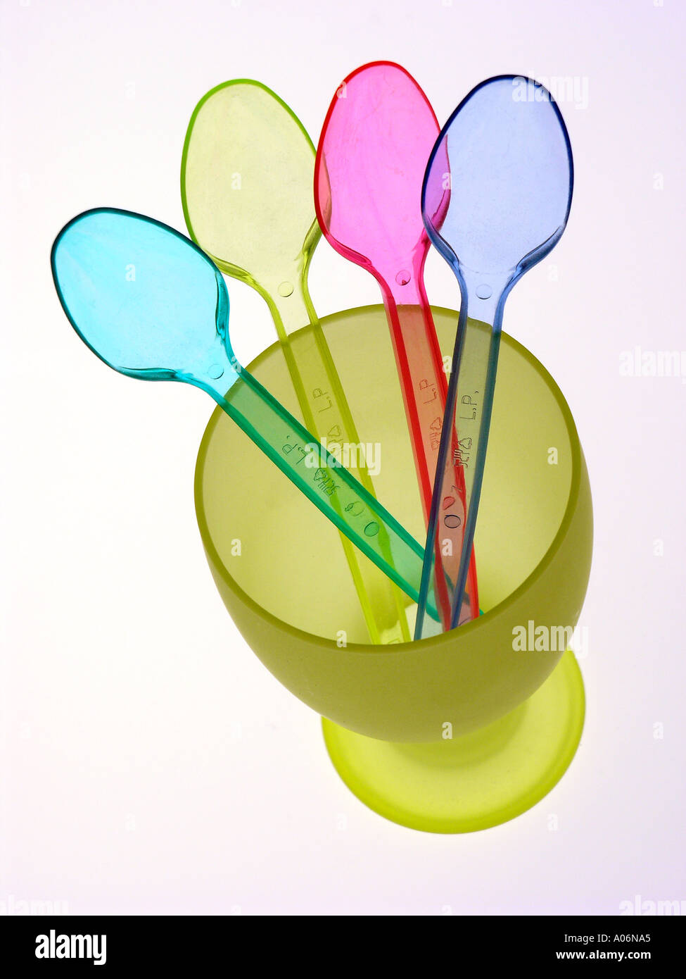 Group of four spoons hi-res stock photography and images - Alamy