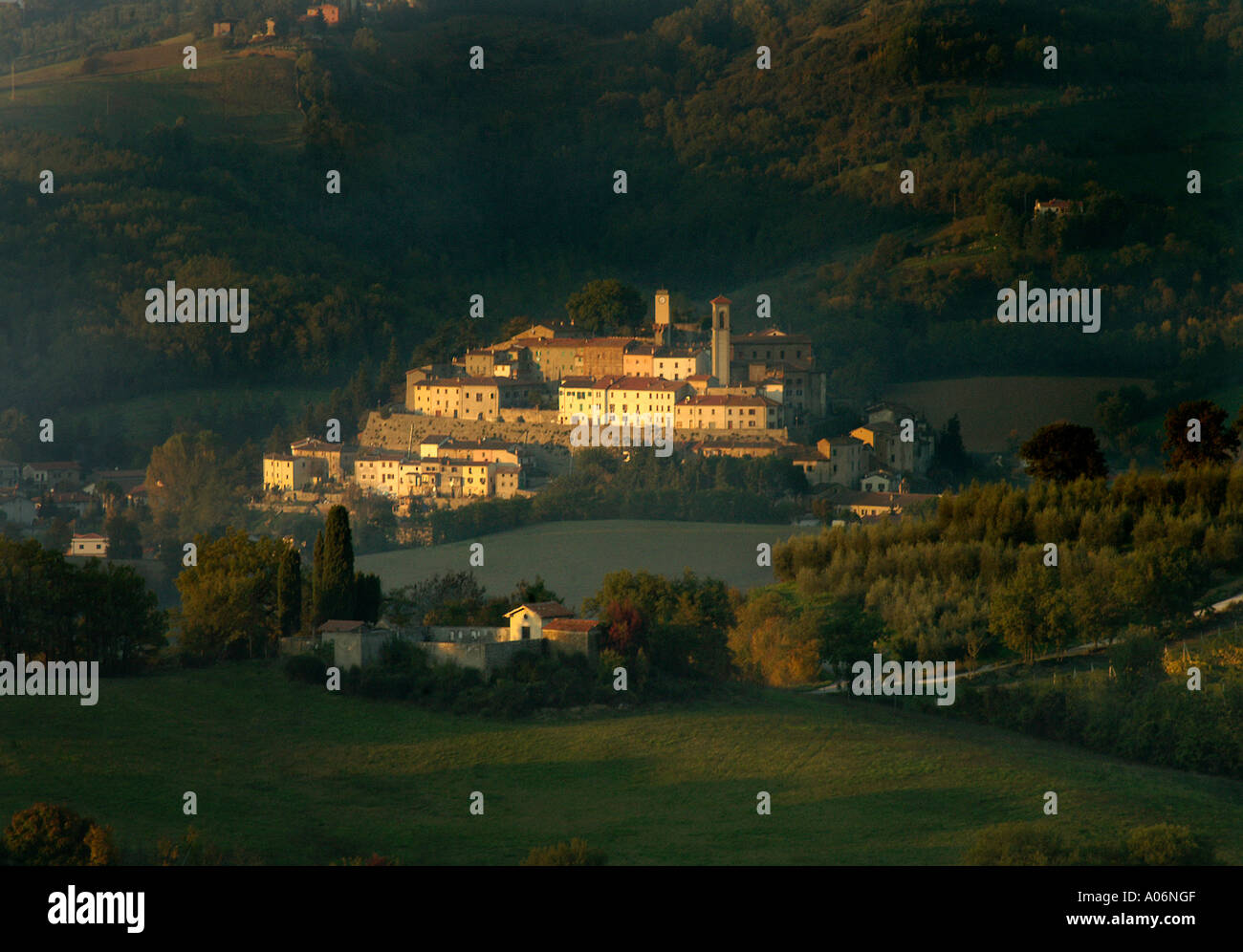 Tuscany and Umbria border Autumn Fall Monterchi Stock Photo - Alamy