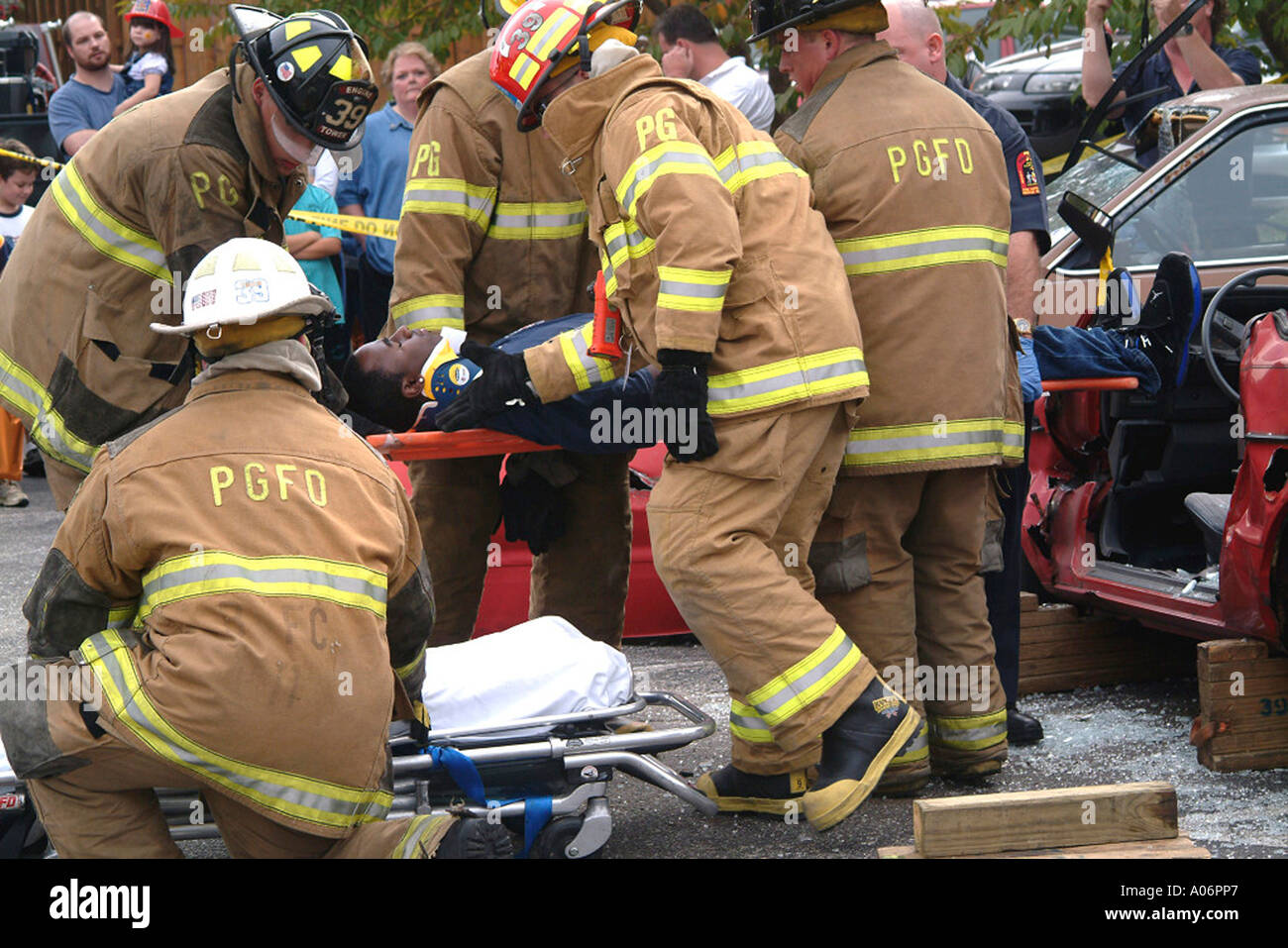 Stretcher rack hi-res stock photography and images - Alamy