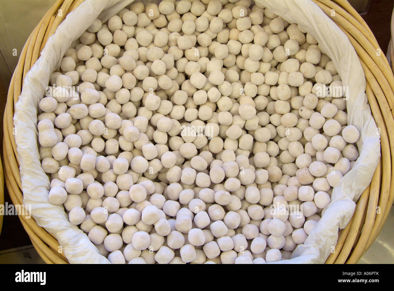 traditional old fashioned soft sweet container retail shop Sugar candy ...