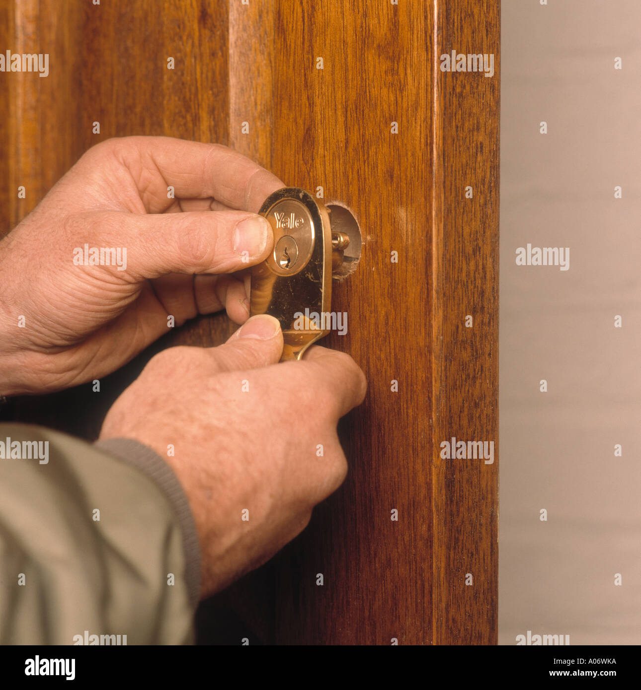 Fitting lock hi-res stock photography and images - Alamy