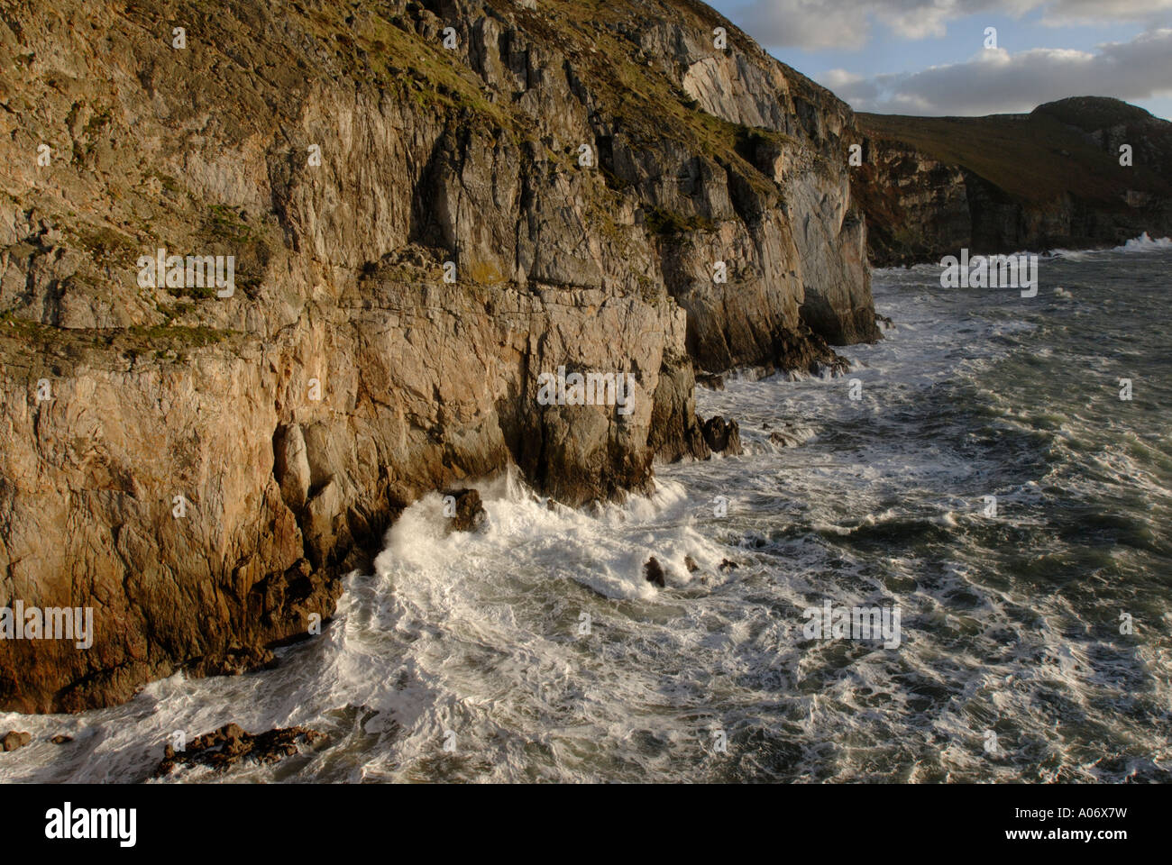 South stack anglesey storm hi-res stock photography and images - Alamy