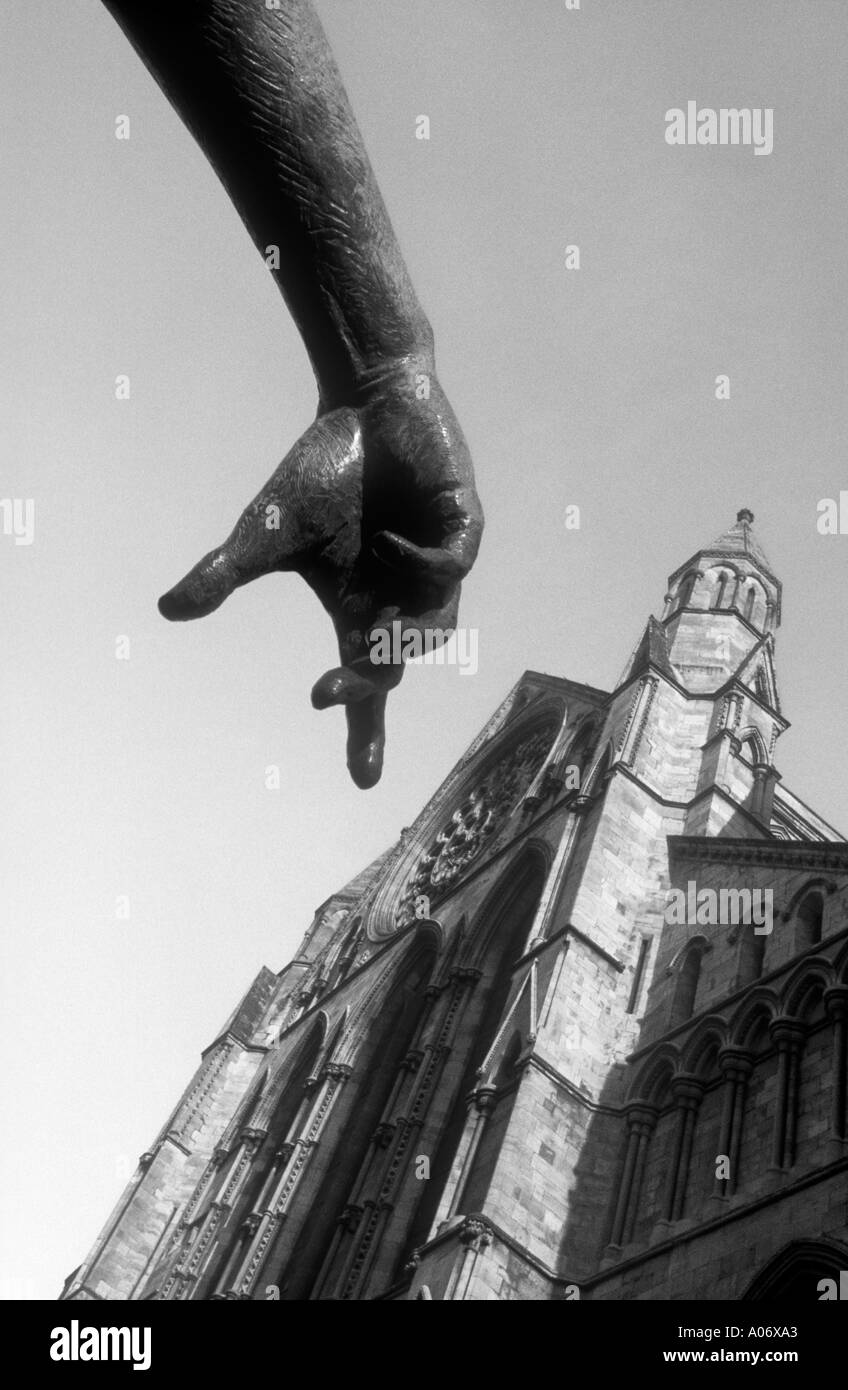 The hand of Contantines s statue pointing down at York Minster York ...