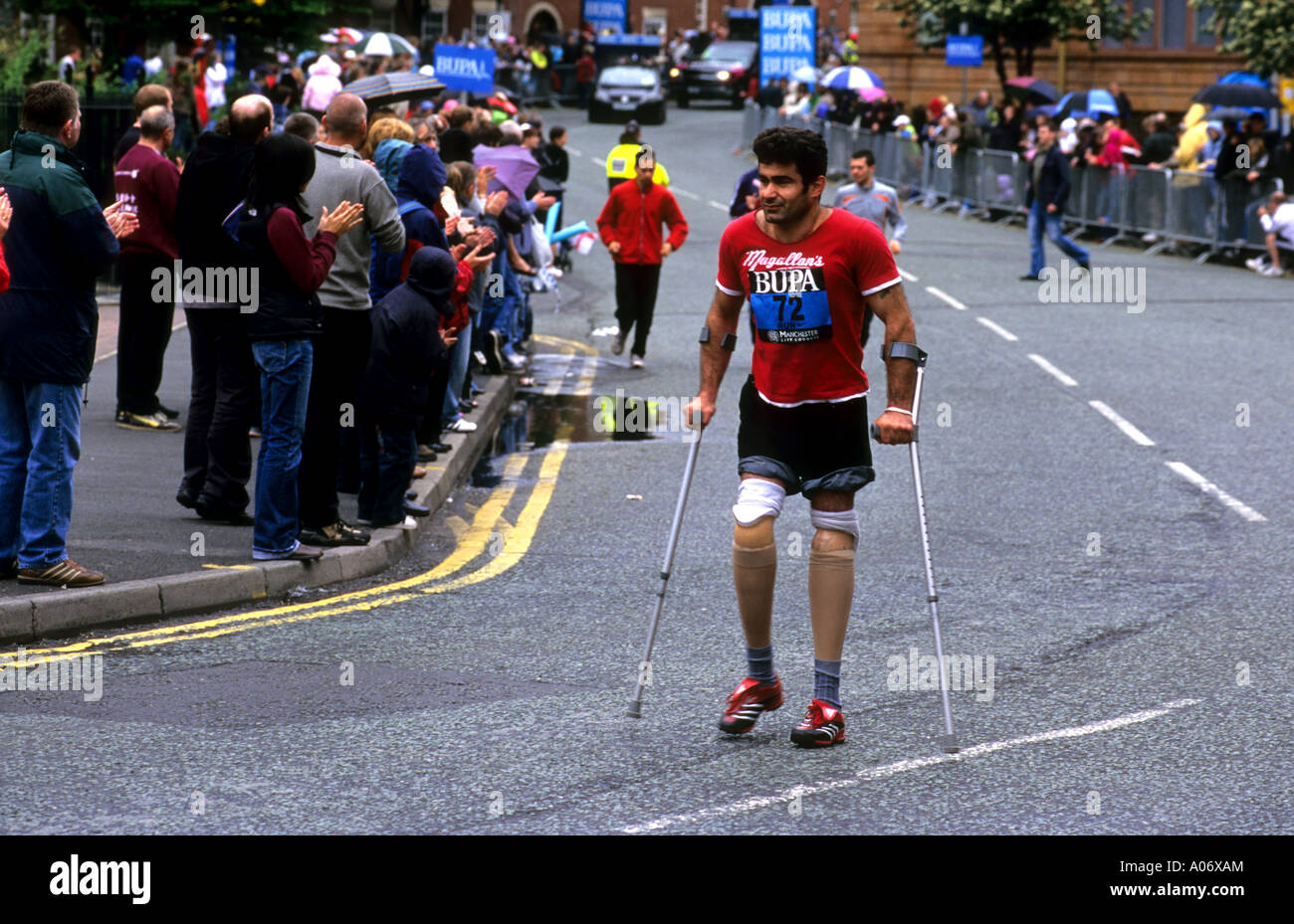 Amputee running hi-res stock photography and images - Alamy