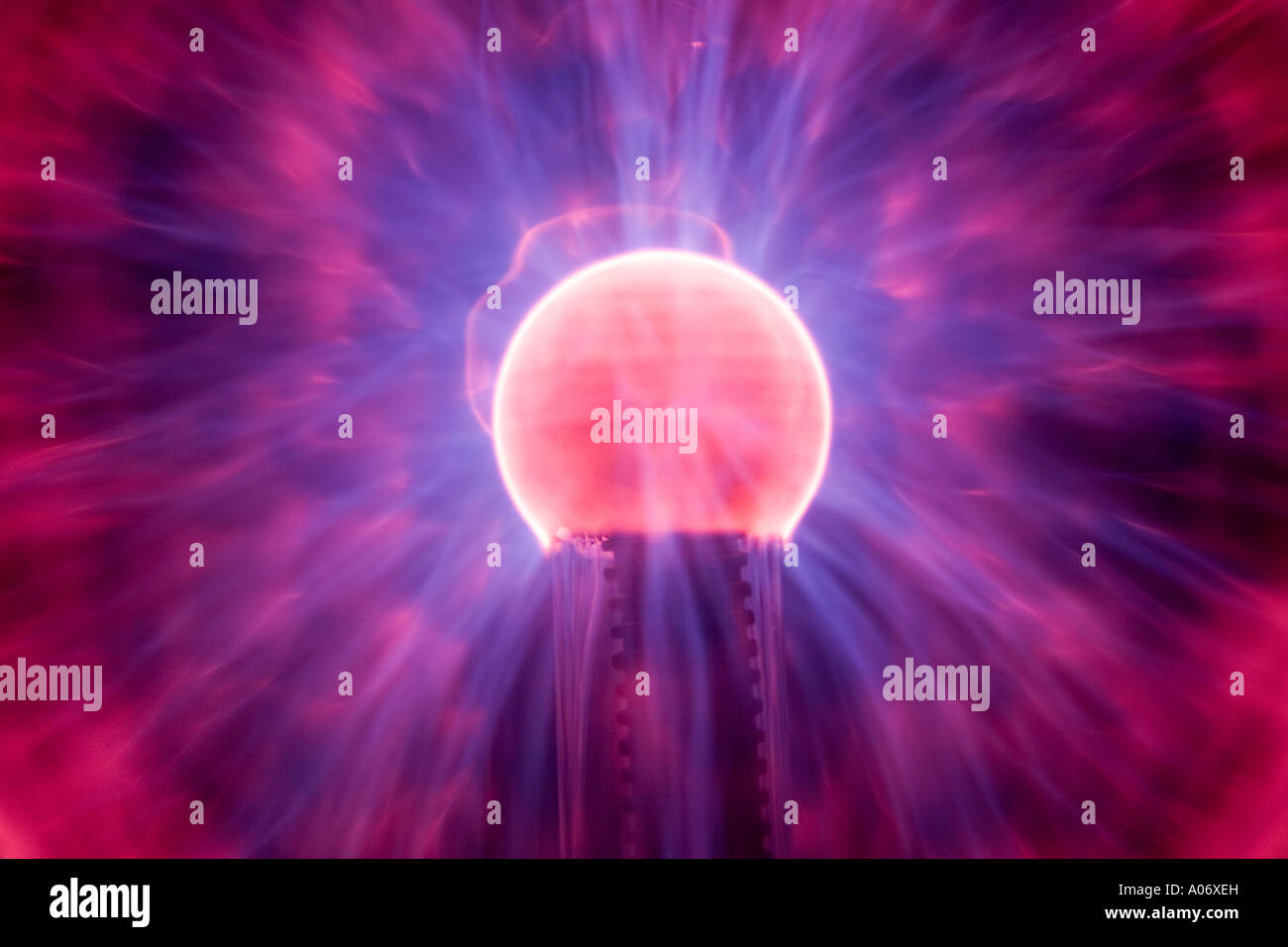 Plasma globe hi-res stock photography and images - Alamy