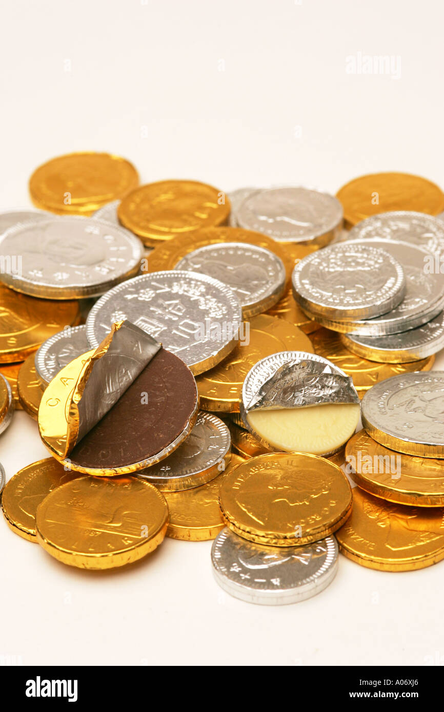 Novelty foil covered coins hi-res stock photography and images - Alamy