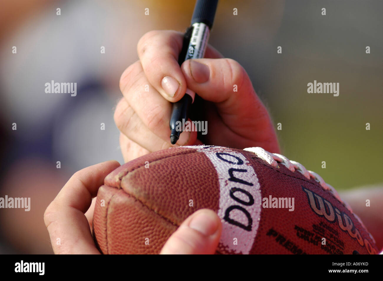 Sport celebrity autograph hi-res stock photography and images - Alamy