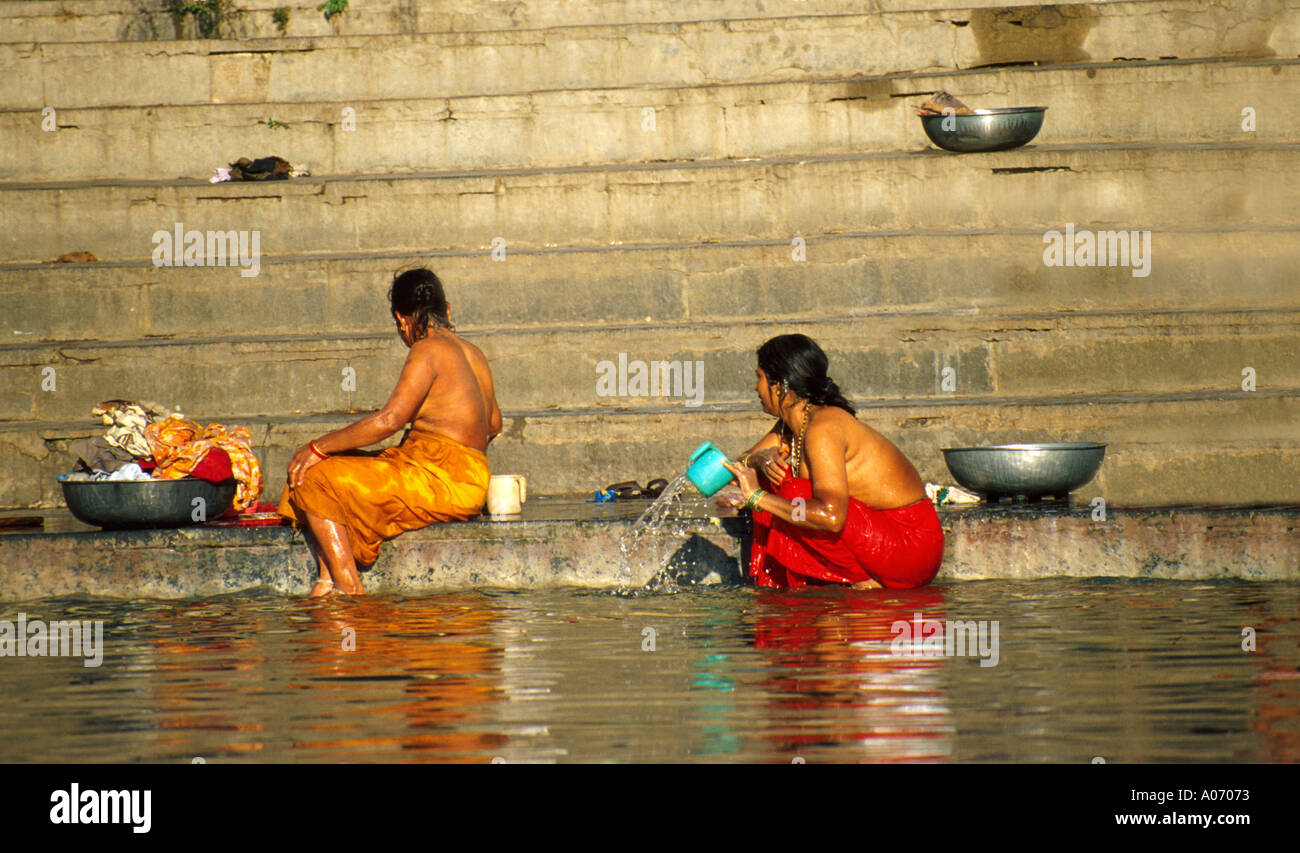 Bathing Women Lake Pichola, Rajasthan, India Stock Photo: 28787 - Alamy