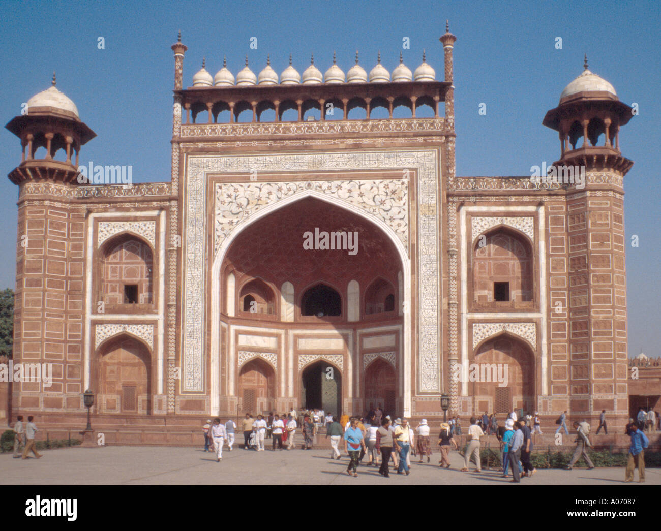 Great Gateway, Taj Mahal, Agra, Rajasthan, India Stock Photo - Alamy