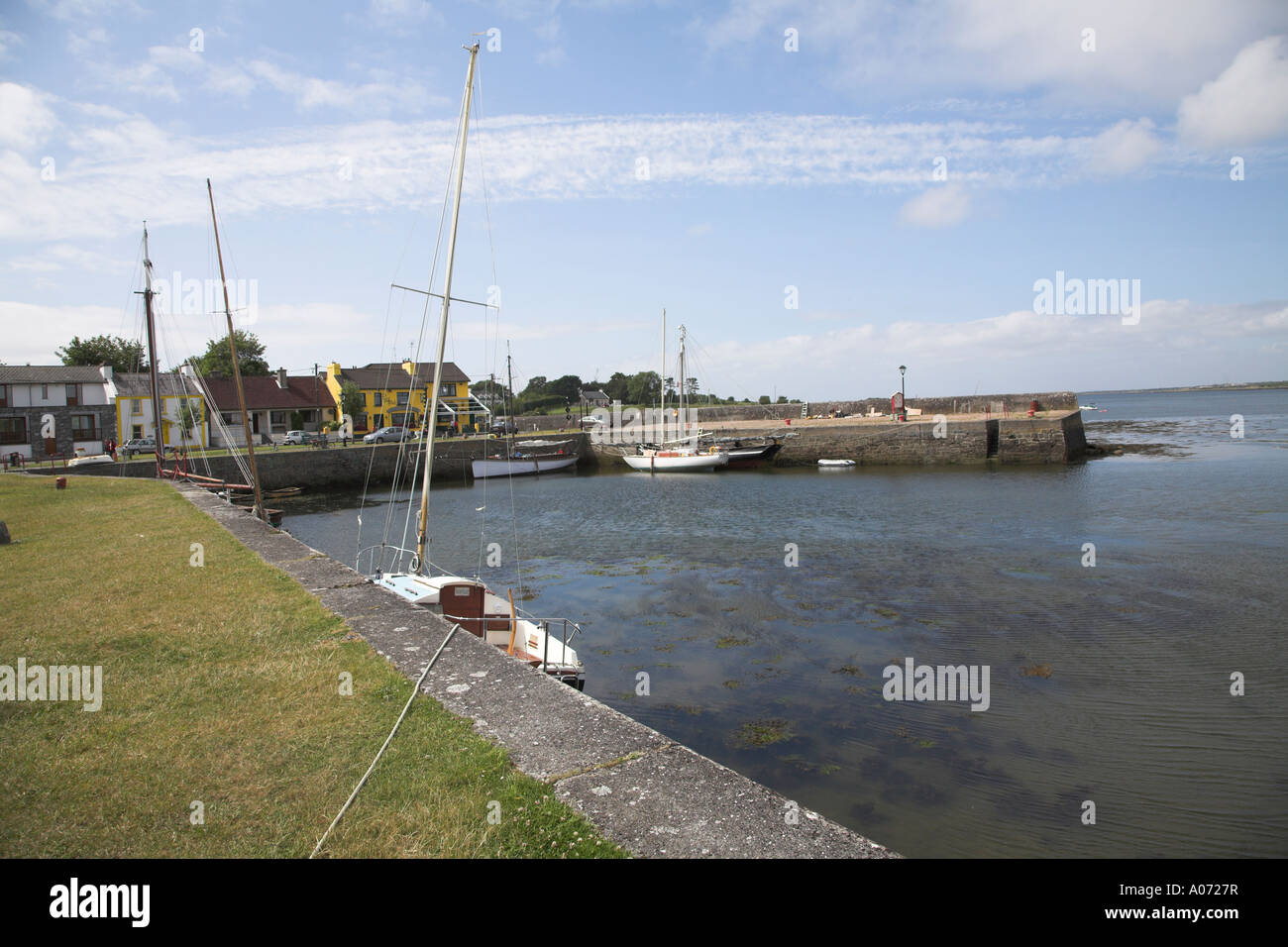 Kinvara harbour county galway ireland hi-res stock photography and ...