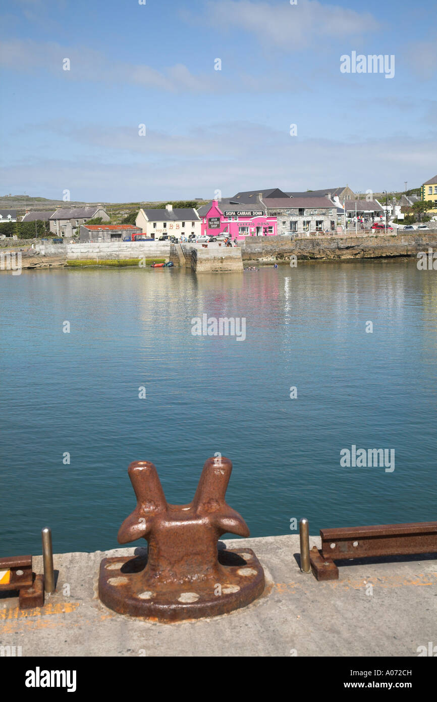 Kilronan harbour and village, Inishmore, Aran Islands, County Clare ...