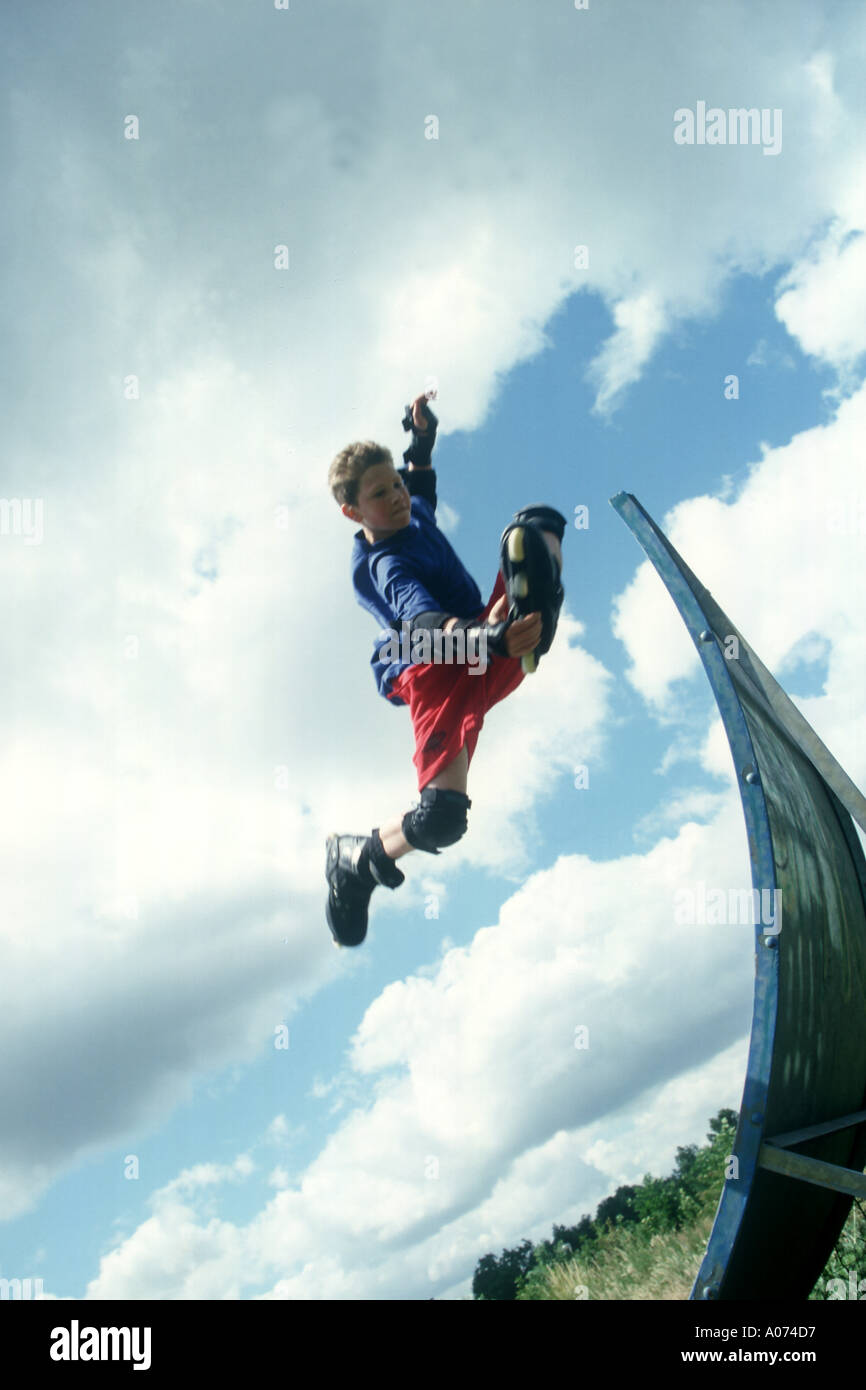 Rollerblades ramp hi-res stock photography and images - Alamy