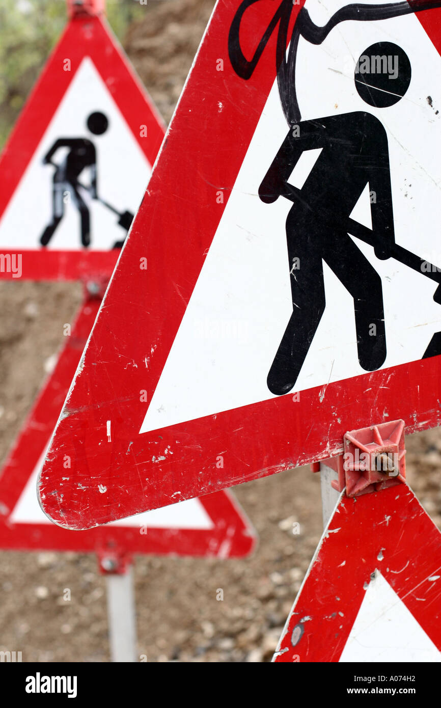 Waning signs hi-res stock photography and images - Alamy