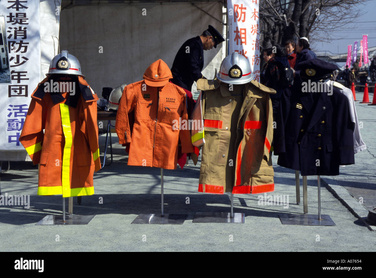 Childrens outfits hi-res stock photography and images - Alamy