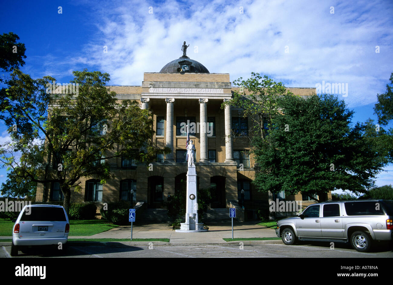 Williamson County Courthouse in Georgetown, Texas Stock Photo - Alamy