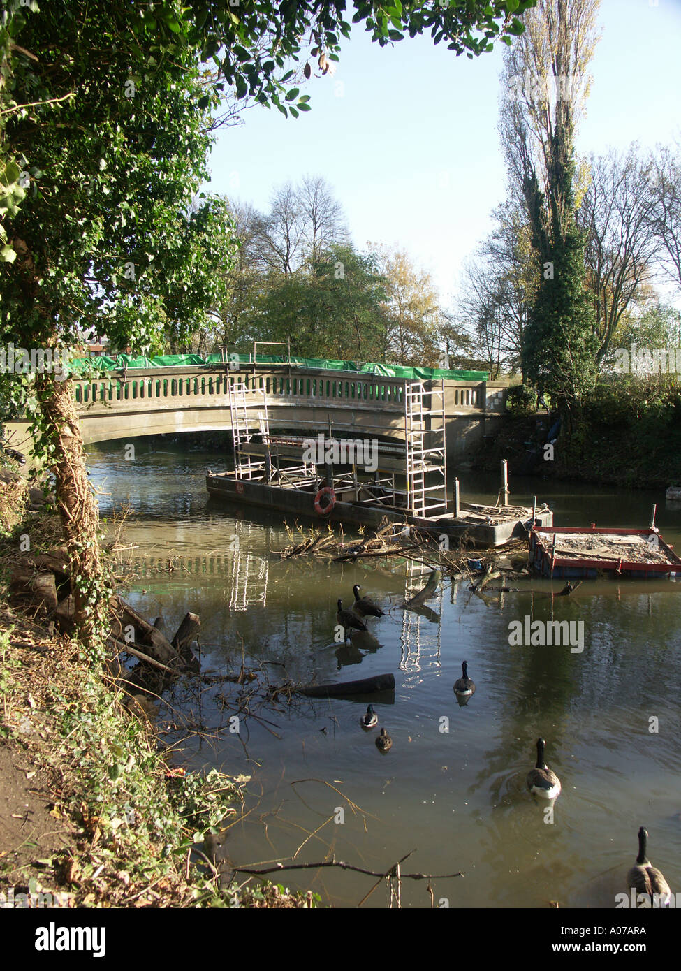A floating access platform to enable bridge repairs to take place on a ...