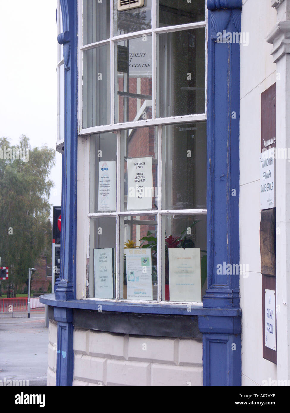 Recruitment agency window hi-res stock photography and images - Alamy